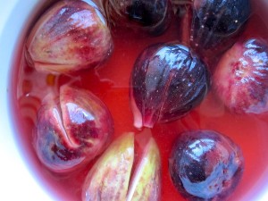 Dulce de Brevas (Colombian-Style Figs with Syrup) | My Colombian Recipes