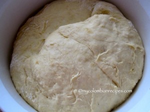 Mojicones o Pan Mojicón (Colombian Sweet Rolls) | My Colombian Recipes