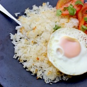 Pegao de Arroz o Pega (Crispy White Rice) - My Colombian Recipes