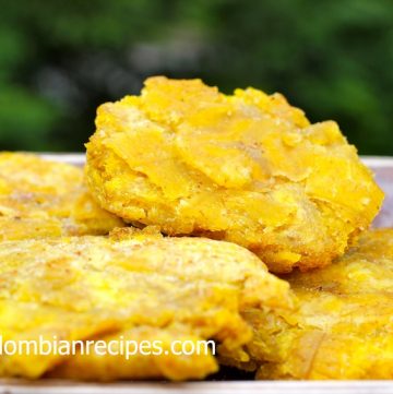 Patacones (Fried Green Plantains) - My Colombian Recipes