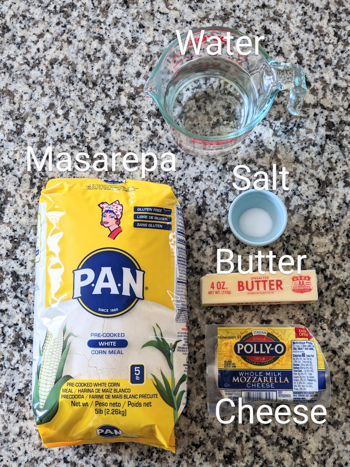 Arepas Stuffed with Cheese (Arepas Rellenas de Queso) - My Colombian ...